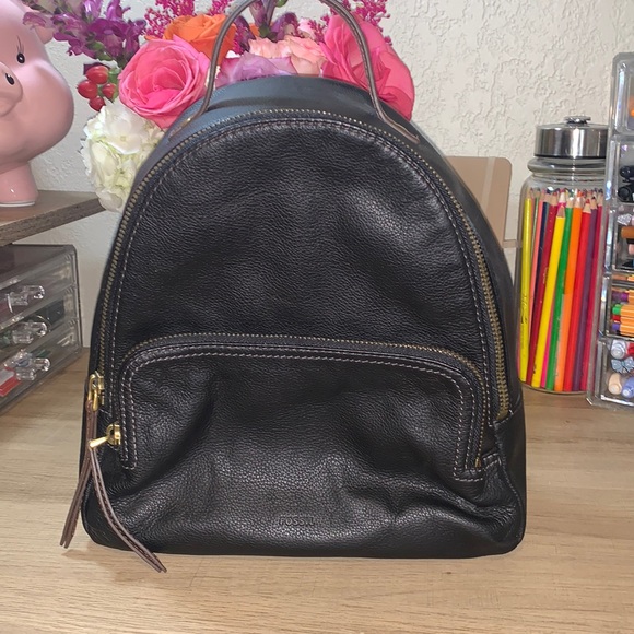 Fossil | Bags | Fossil Selicity Black Leather Backpack Shb21001 | Poshmark